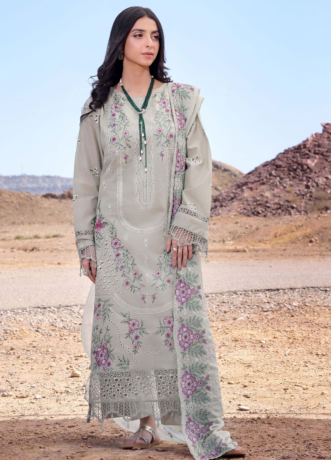 Afsoon By Humdum Embroidered Lawn Suit Unstitched 3 Piece HD24AL D-04 ...