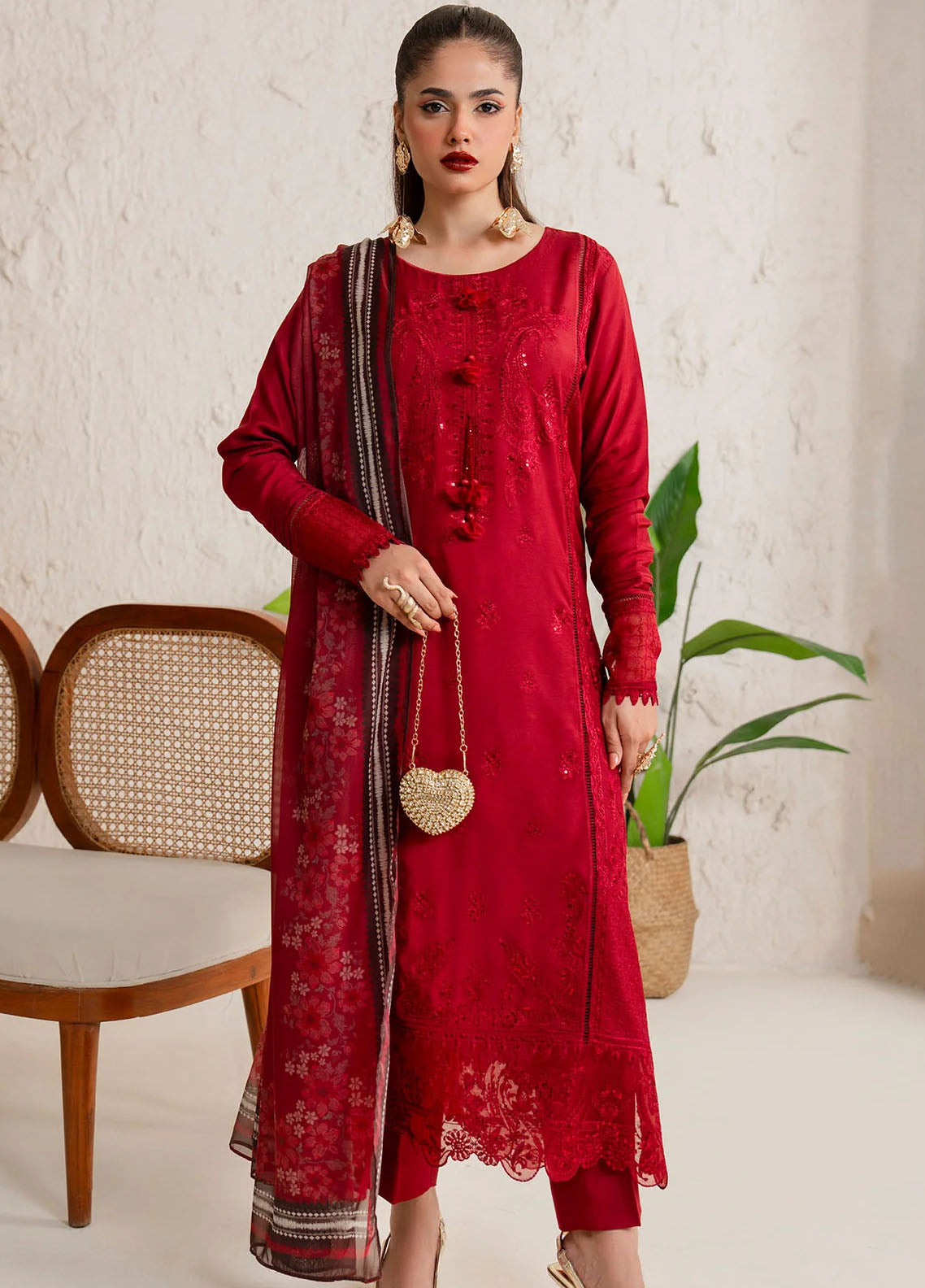 Bloom Core by Imrozia Pret Embroidered Viscose 3 Piece Suit IP-157 Ros ...
