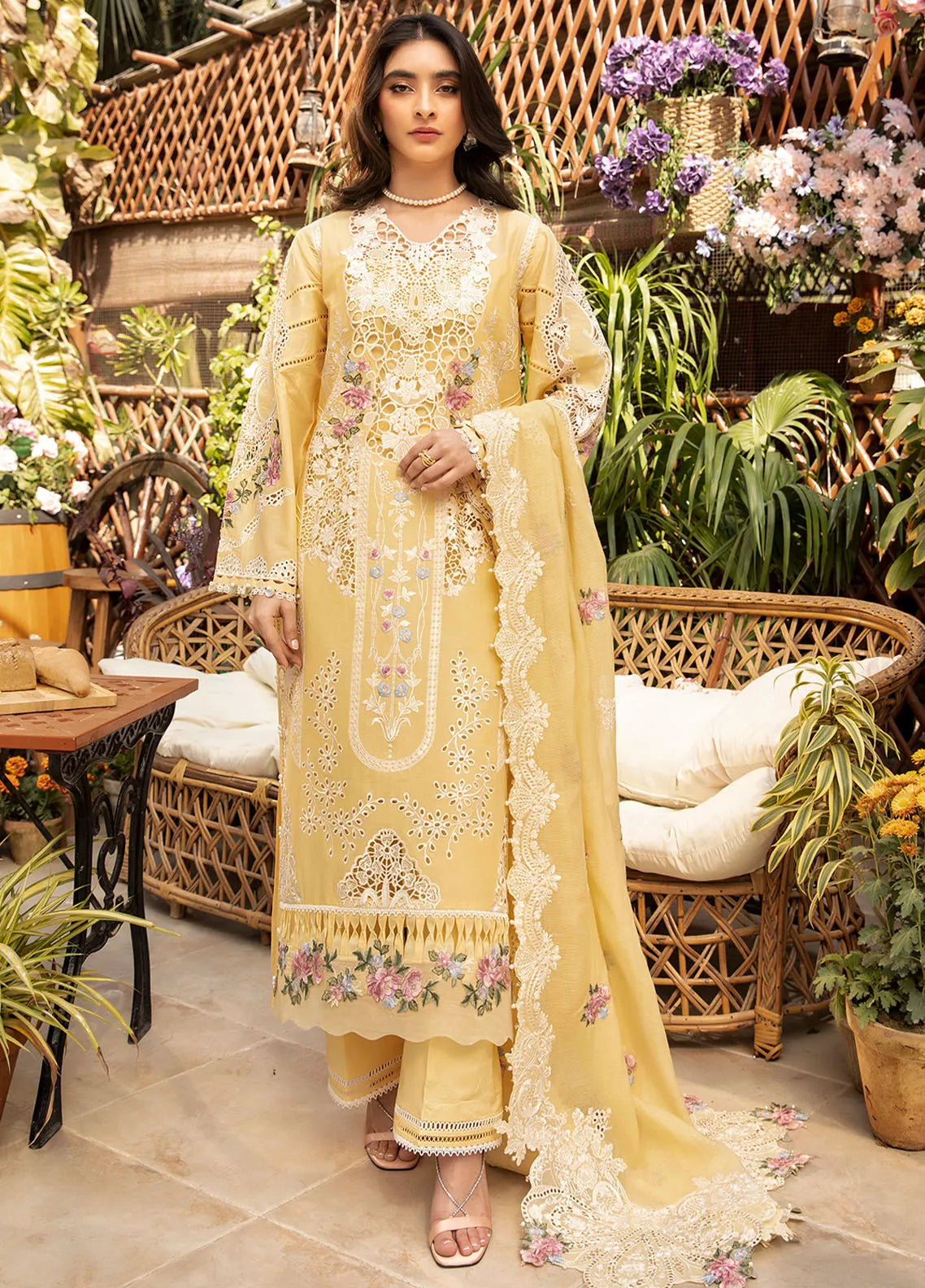 Elaf Embroidered Lawn Suit Unstitched 3 Piece EF25LL ELM-02 B Roshnee ...