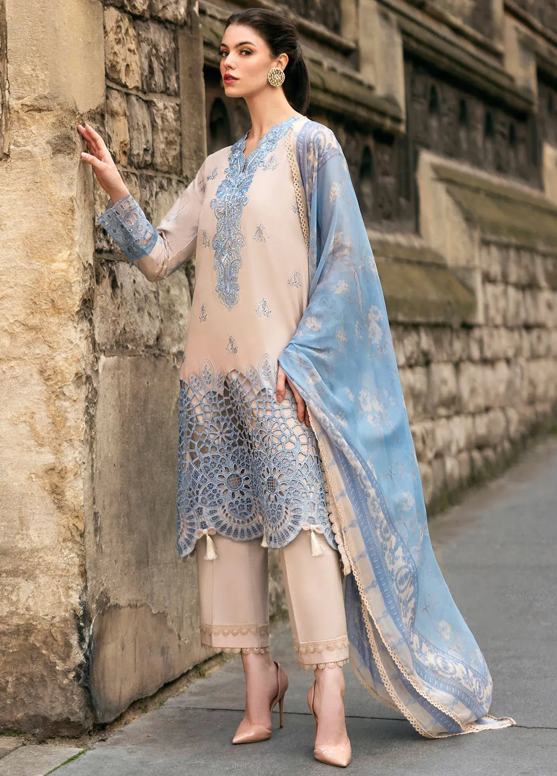 Hemline Odyssey By Mushq Embroidered Lawn Suit Unstitched 3 Piece MQ24H ...