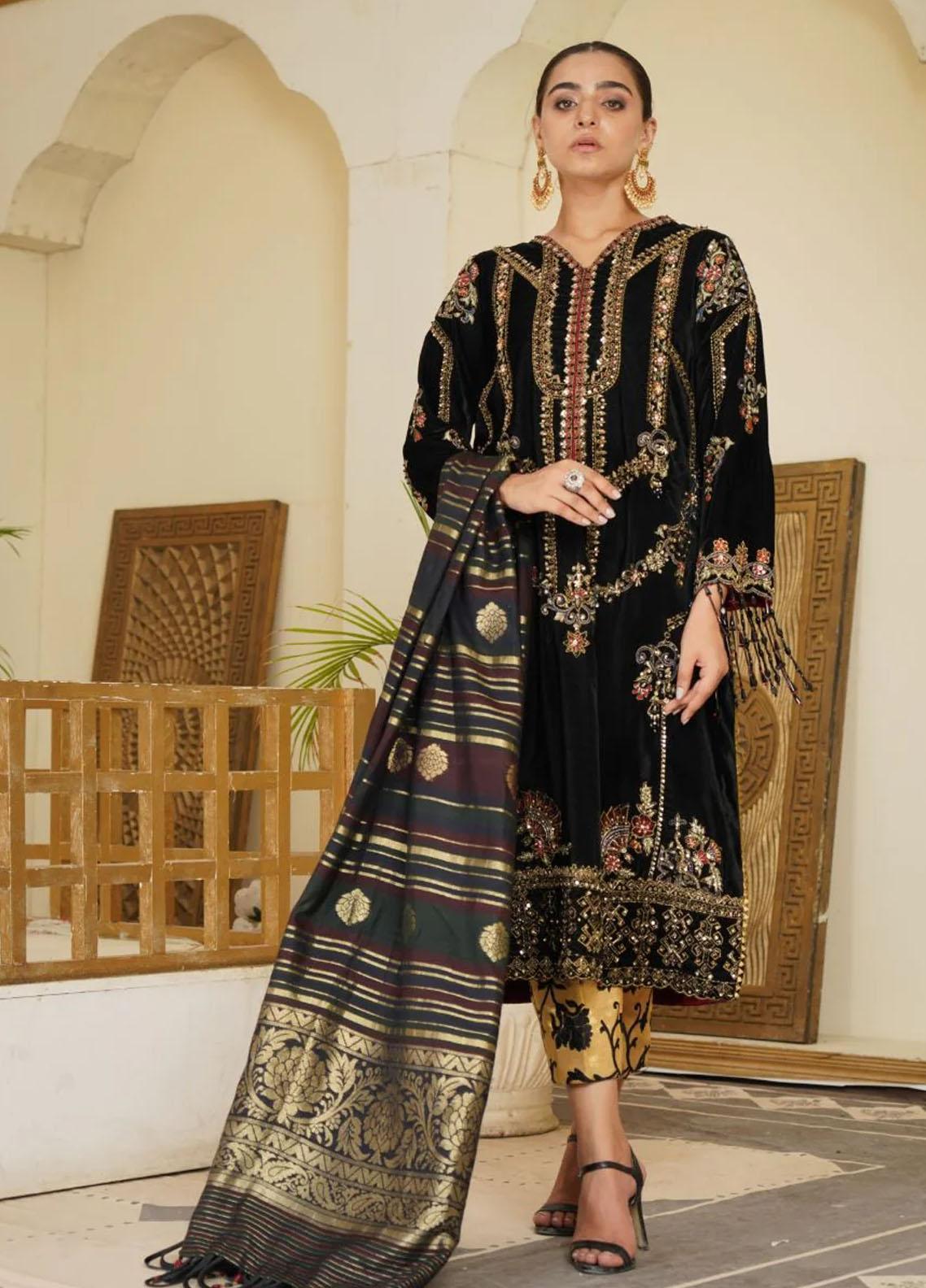 Maroon by Iqra Chaudhry Pret Embroidered Velvet 3 Piece Suit Black Swan ...