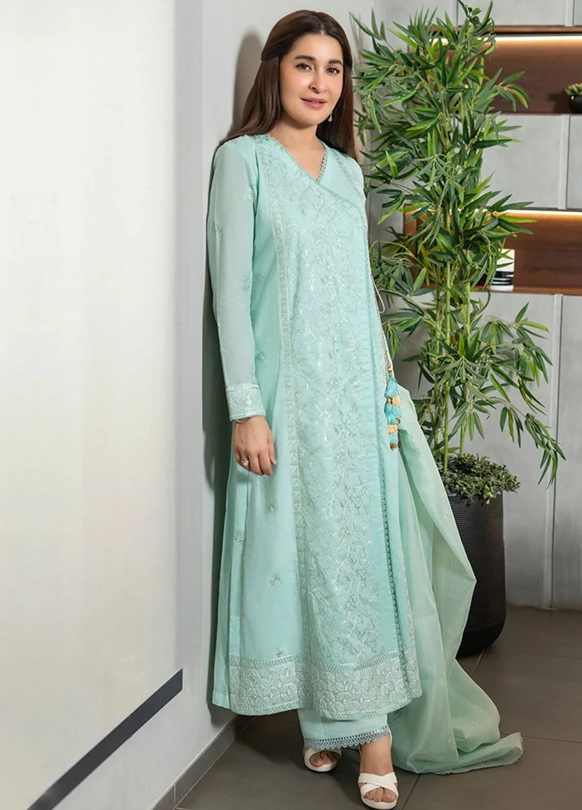 Sera By Sahane Embroidered Lawn Suits Unstitched 3 Piece SNE24SR CT ...