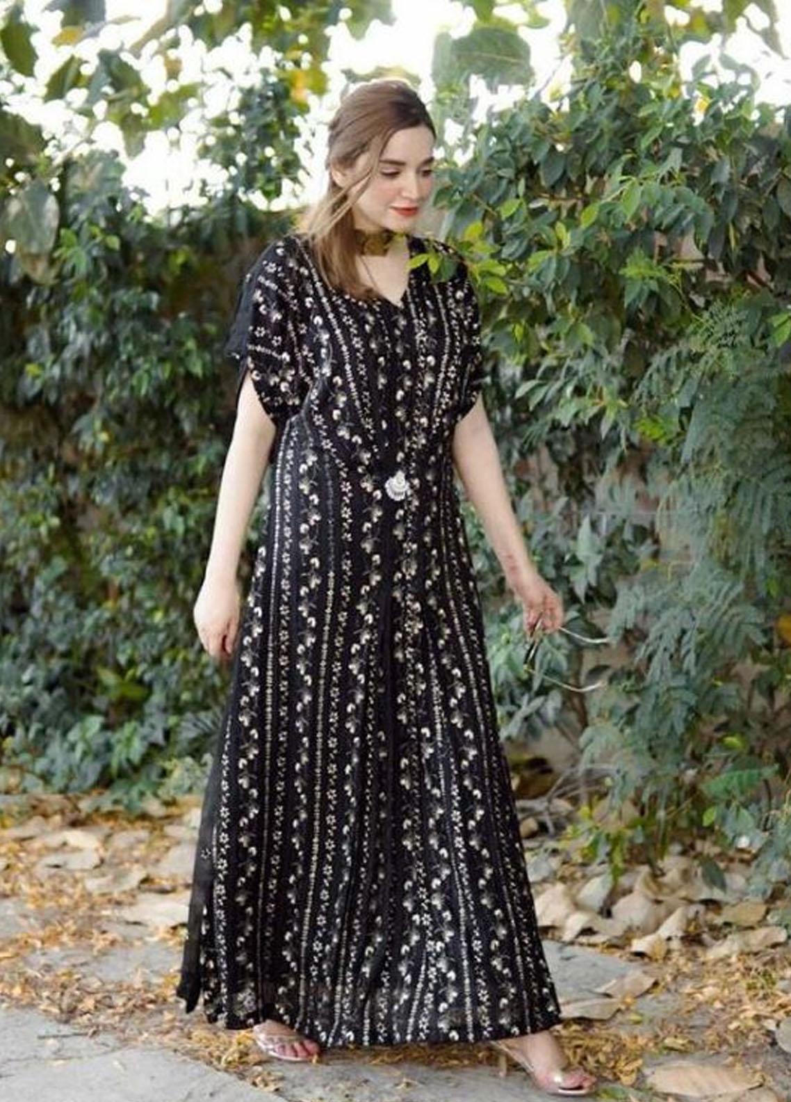 Top Notch Luxury Pret Kaftan Iris Black – Sanaulla Store