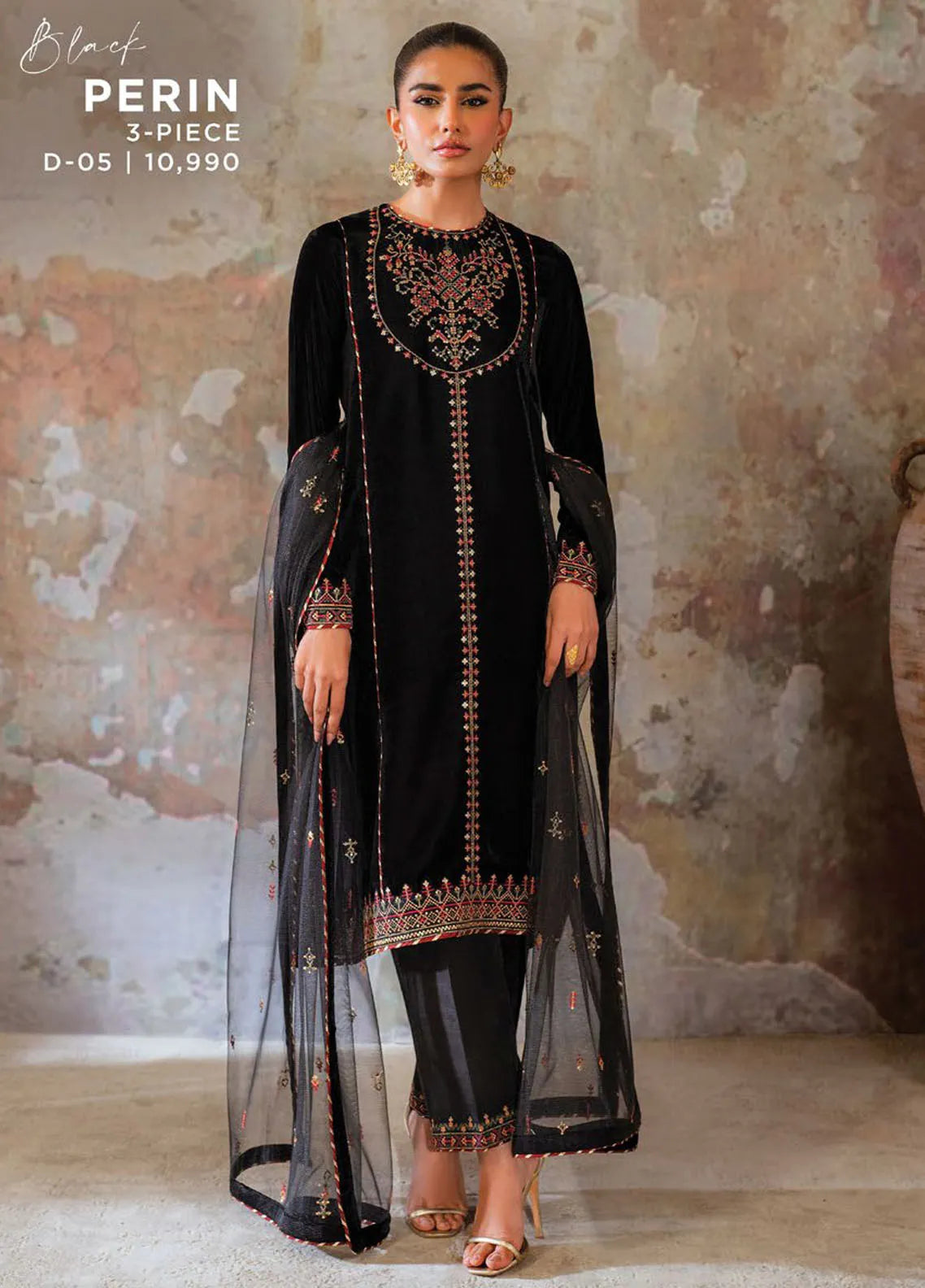 Velmor by Seran Embroidered Velvet Suit Unstitched 3 Piece SRN24VF ...